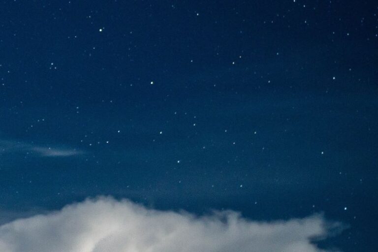 Maxar completes Maxar 300 platform Critical Design Review ...